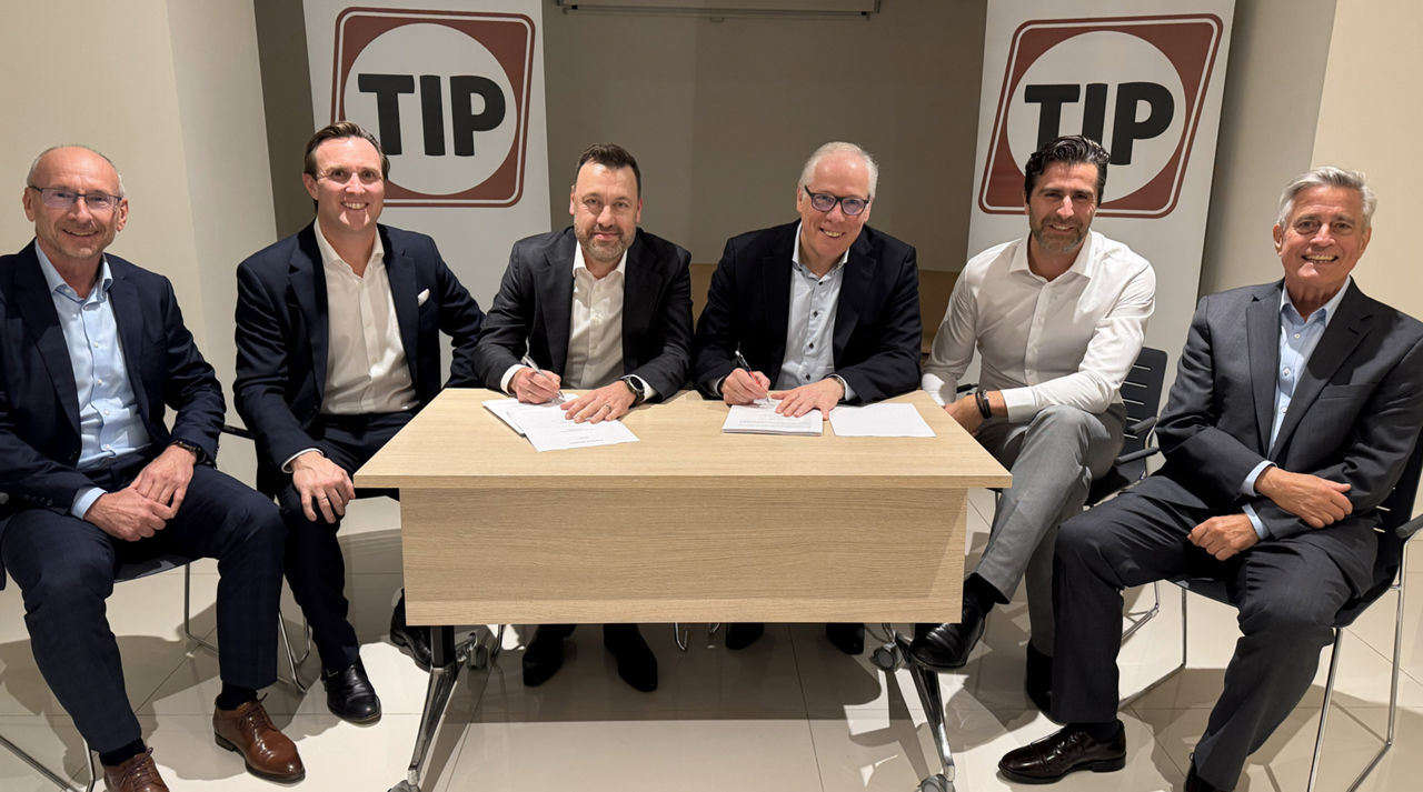 Až 1 800 nákladních vozidel: MAN a TIP Group podepsaly novou rámcovou ...