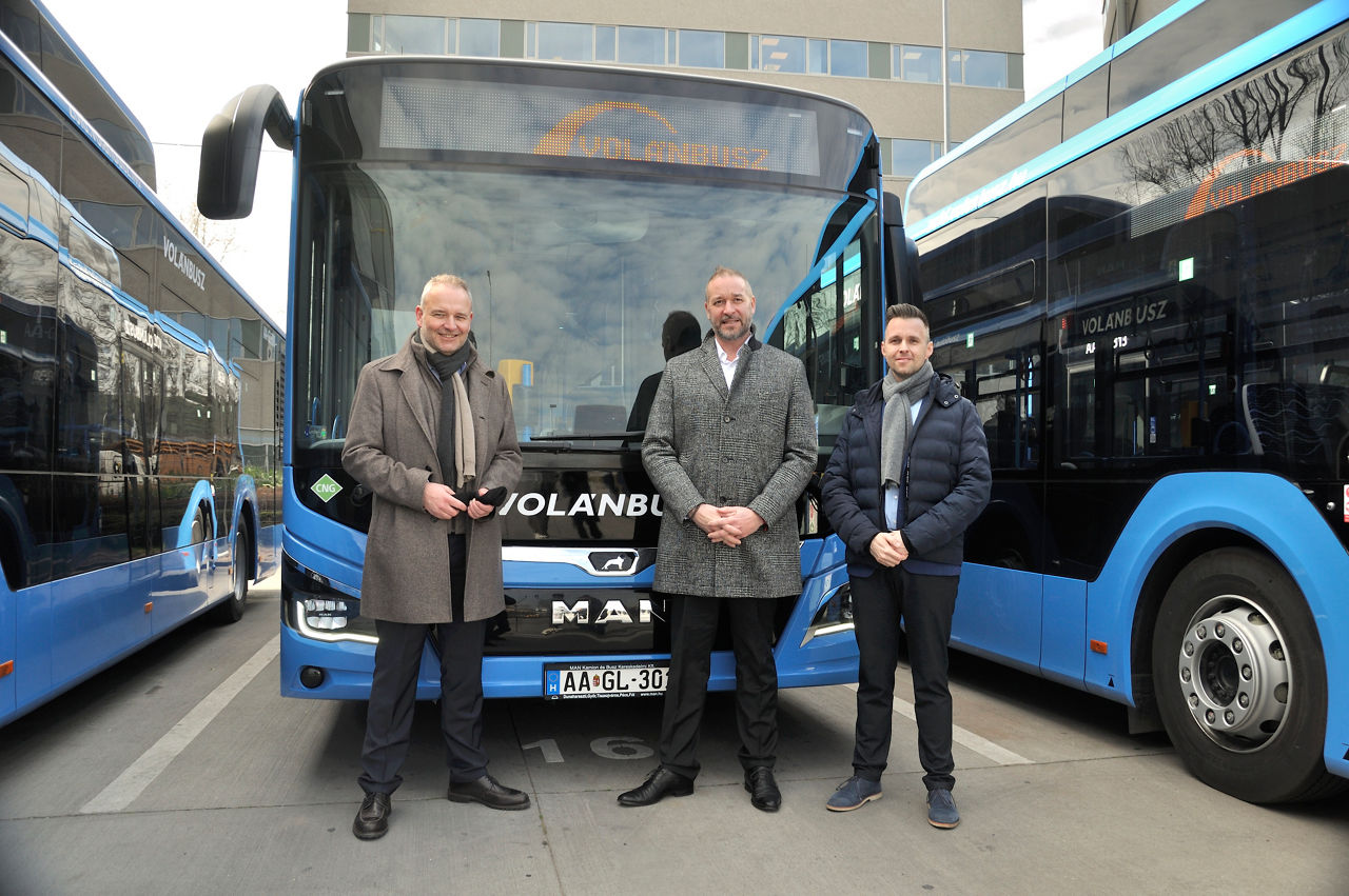 Gázüzemű MAN autóbuszokkal korszerűsítette flottáját a Volánbusz | MAN